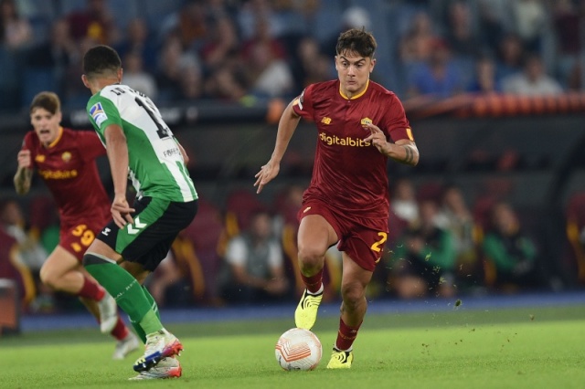 ELホーム開催では14戦ぶりの敗戦…ローマFWディバラ「申し訳なく思う」 | mixiニュース