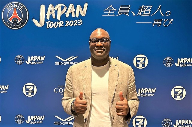 PSGの2年連続来日は「誇り」 OBエムボマ氏、“ライバル”C大阪との対戦には「打ち破ってほしい！」 | mixiニュース