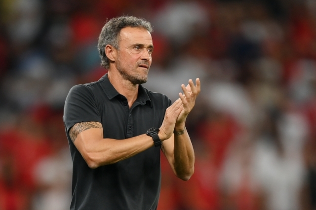 PSG 新監督はルイス・エンリケ氏 | mixiニュース