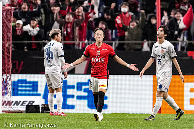 浦和MF渡邊凌磨が結婚を発表「温かく見守って頂けたら嬉しいです」…お相手はモデル・前田希美さん | mixiニュース