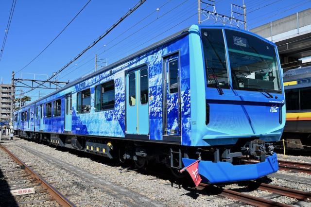 JR東日本、水素で走る新型車両「FV-E991系」公開 トヨタ自動車らと共同開発 | mixiニュース