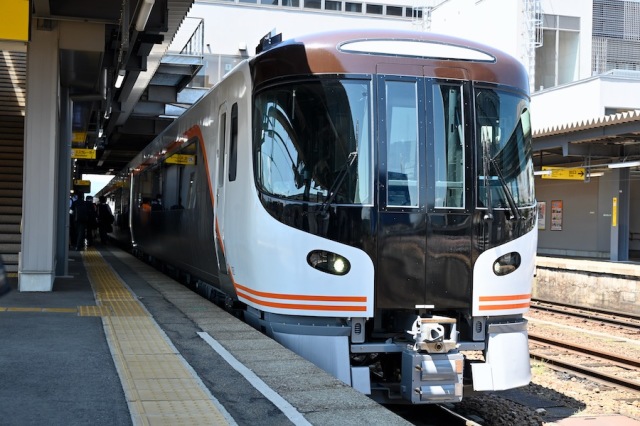 JR東海の新型特急「HC85系」、7月1日に2編成デビュー 大阪・富山乗り入れも検討 | mixiニュース