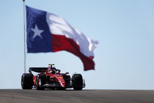 F1アメリカGP FP1：フェラーリのサインツが最速、トップ3は三つ巴。若手ドライバーは4人出走 | mixiニュース