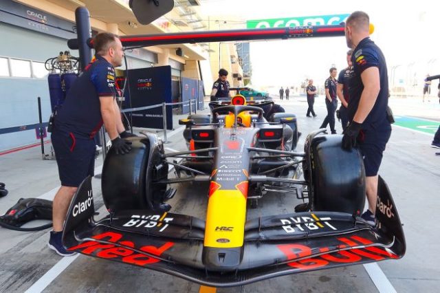 【F1テスト新車情報：レッドブル】ようやく実車をお披露目。ニューウェイらしい空力コンセプトのRB19 | mixiニュース