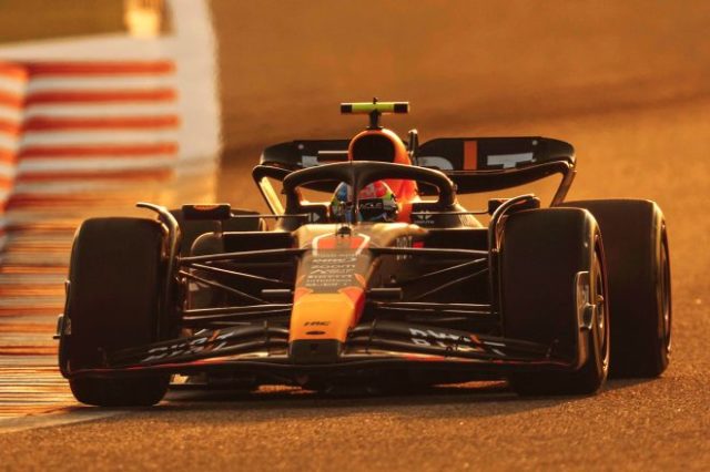 【F1バーレーンテスト3日目タイム結果】最終日はペレスが総合トップ。2番手ハミルトン、3番手ボッタス、角田は6番手 | mixiニュース