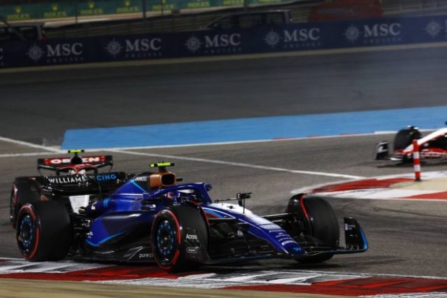 サージェント「チームを誇りに思う。予想よりもはるかにいいパフォーマンスだった」：ウイリアムズ F1第1戦決勝 | mixiニュース