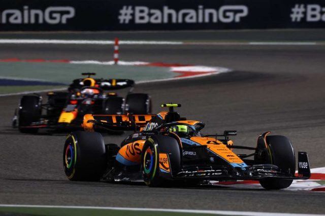 レッドブル・フォードとの連携を模索するマクラーレンF1。ブラウンCEOのファクトリー訪問を両チーム代表が認める | mixiニュース