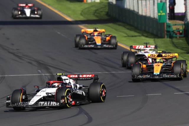 【F1オーストラリアGP決勝の要点】レースペースに苦しみつつも“9番目”のマシンで奮闘した角田。今季初入賞も笑顔なし | mixiニュース