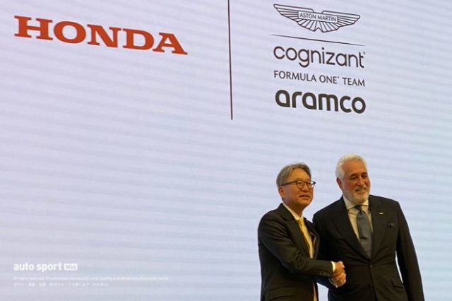 勝利を目指すアストンマーティンF1、ホンダからのワークスPU供給は「ジグソーパズルの最後のピース」F1CEOも祝福 | mixiニュース
