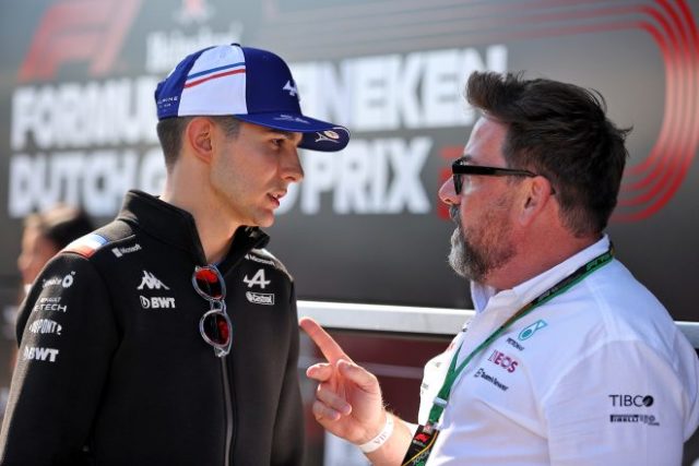 メルセデスF1、アルピーヌ移籍後もオコンのマネジメントに関与 | mixiニュース