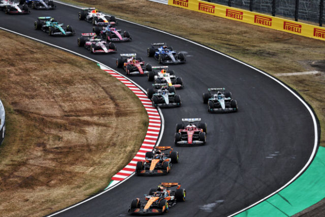 2026年導入のパワーユニット規則に大幅な変更は“なし”か。一方でV10エンジン復活議論は継続へ／F1 Topic | mixiニュース