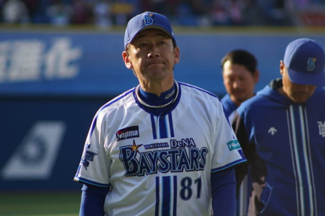 【DeNA】三連勝ならず度会も沈黙…ミスでの失点に指揮官「もっともっとチームとして上げていかないといけない」 | mixiニュース