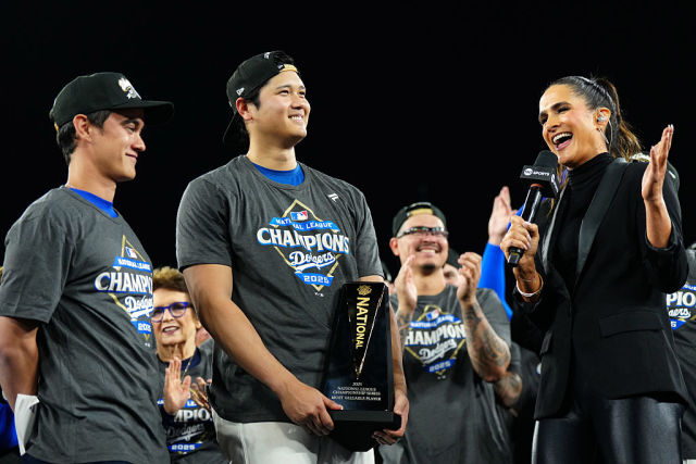 ドジャース・大谷翔平がナ・リーグ優勝決定シリーズのMVPを獲得 第4戦で衝撃3本塁打＆7回途中無失点10K | mixiニュース